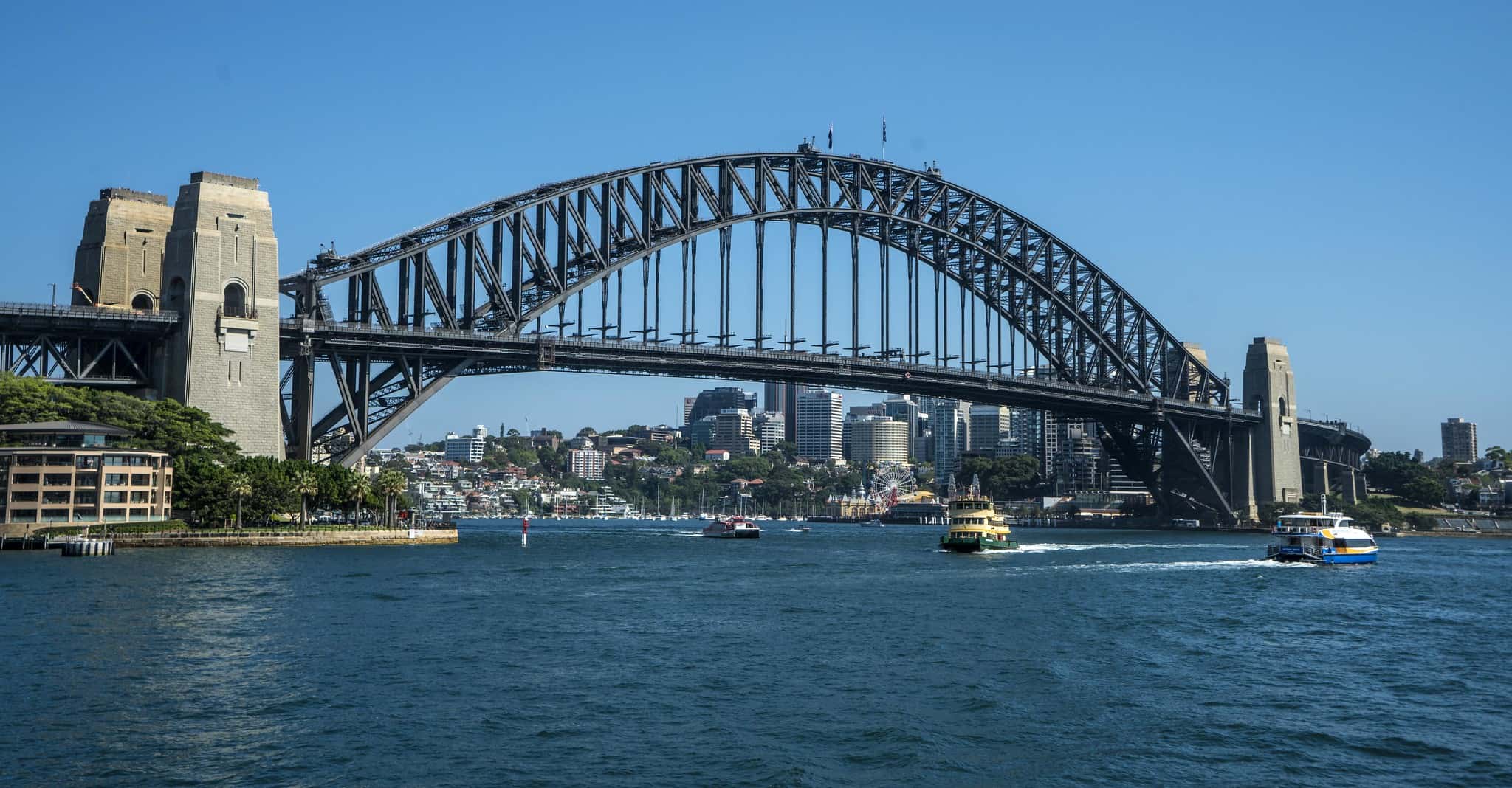 Top 8 Gorgeous Australian Landmarks - EscapeNormal