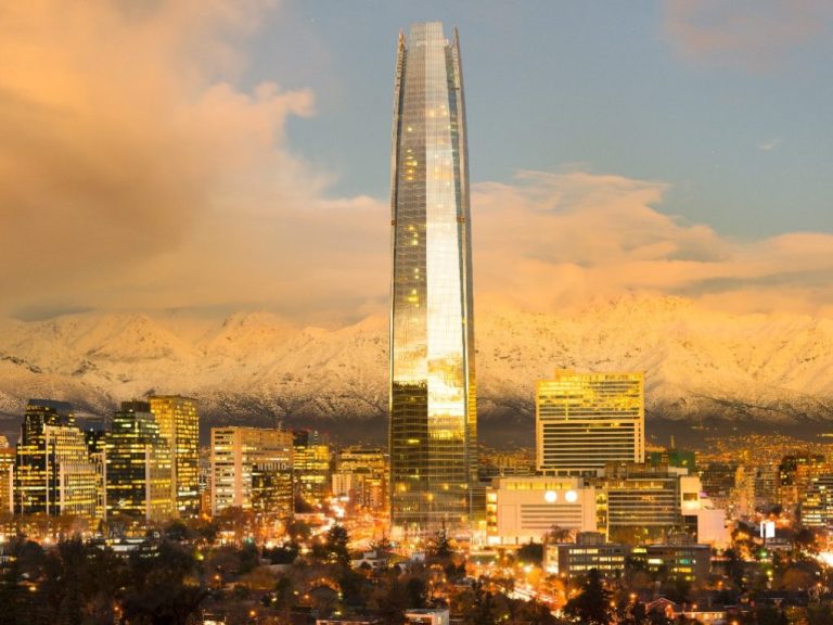 17 Must-See Chile Landmarks To Visit